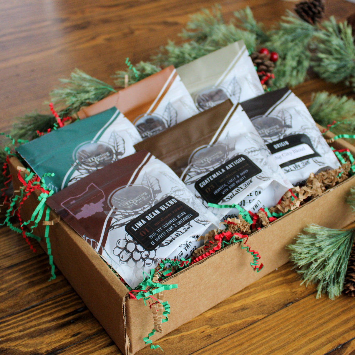 Holiday Coffee Sampler Gift Box, 6 Gourmet Flavored & Origin Coffees i ...