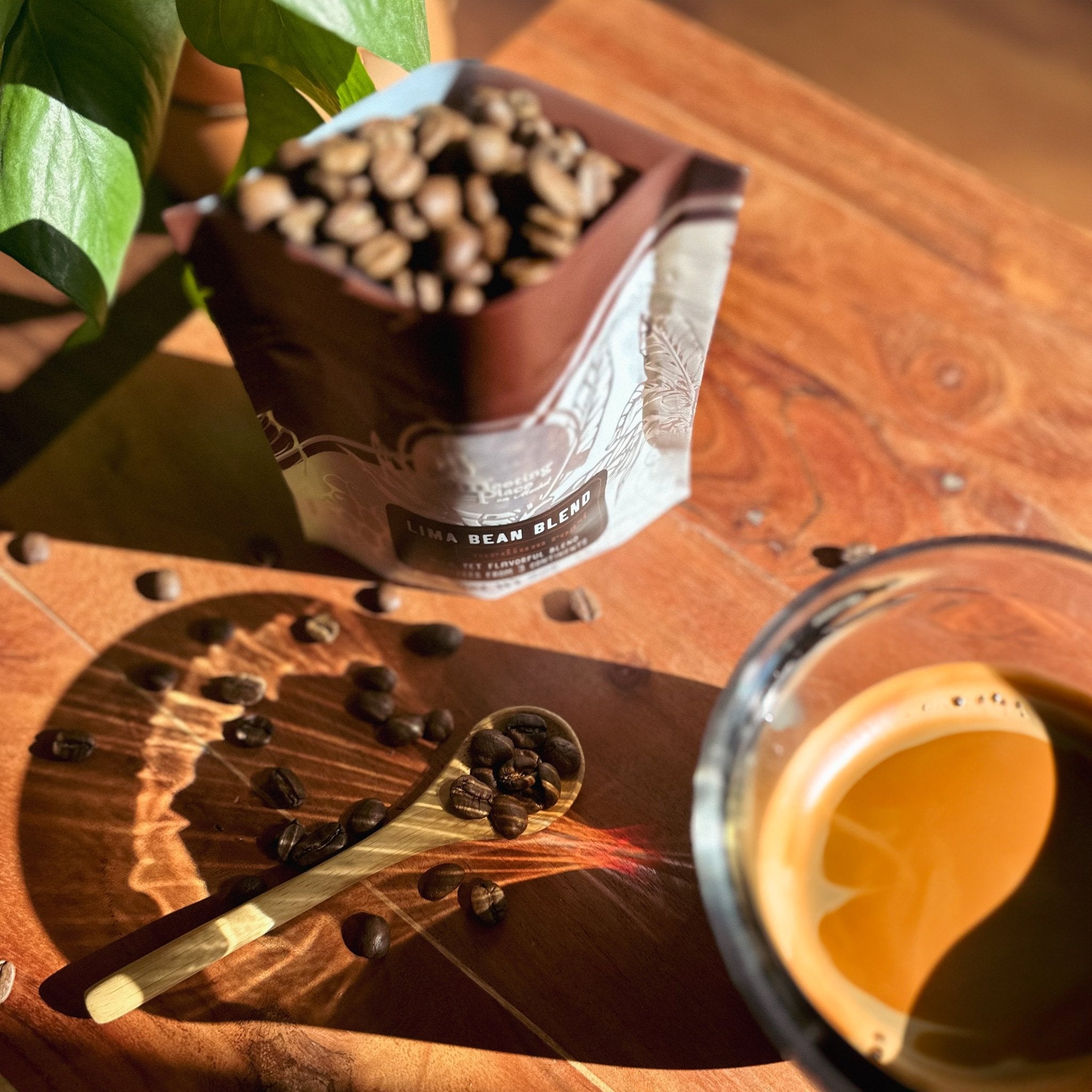 Holiday Coffee Sampler Gift Box, 6 Gourmet Flavored & Origin Coffees i ...